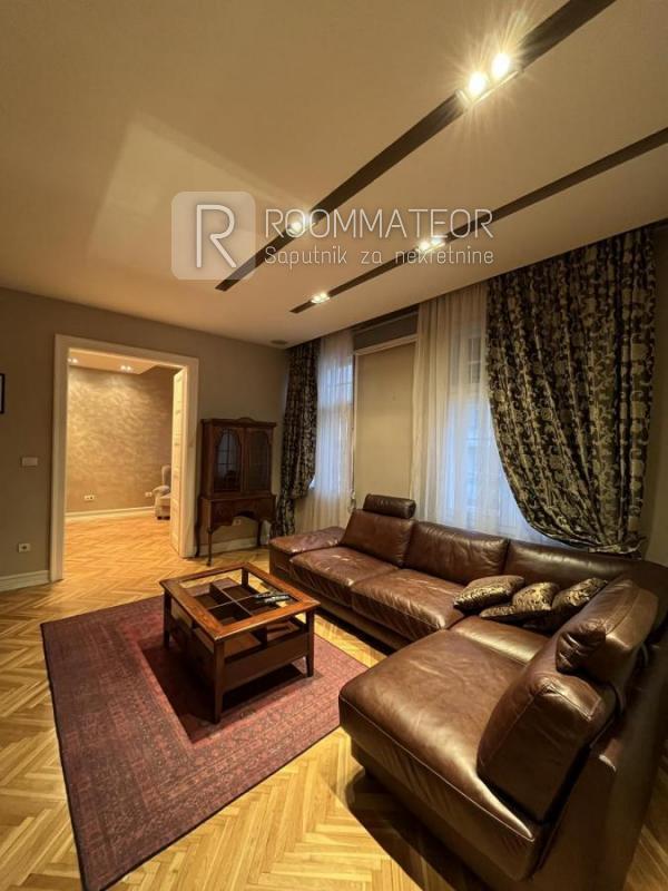 Troiposoban stan za izdavanje, 105m2, 1.400€