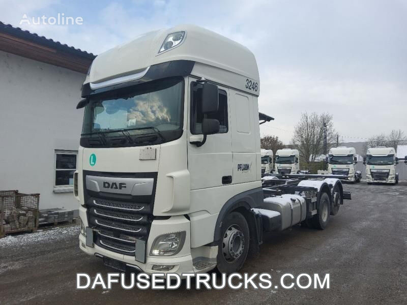 DAF FAN XF480 vozilo za prevoz kontejnera