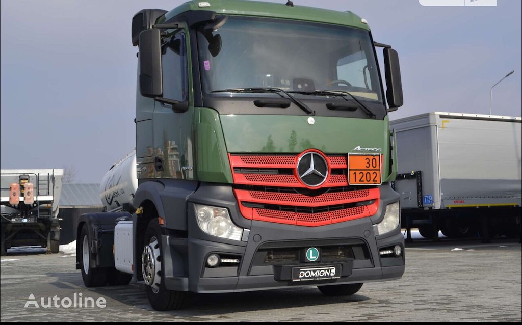 Mercedes-Benz Actros 1840 tegljač