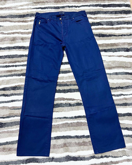 Armani jeans pantalone M/L vel/2800din