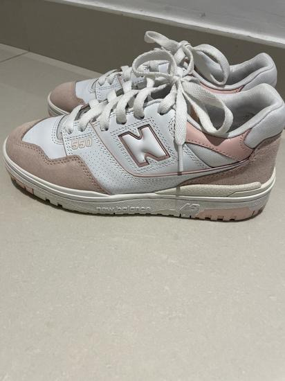 New Balance roze patike