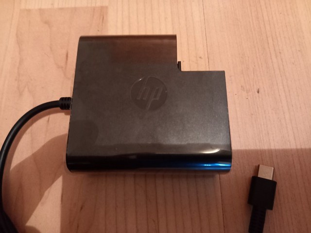 hp punjac usb-c 65w original novo