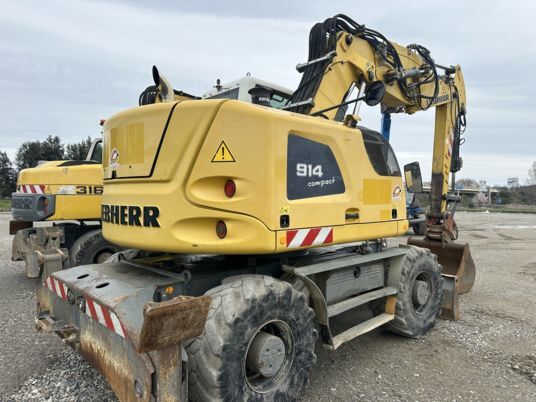 Liebherr A 914 COMPACT bager točkaš