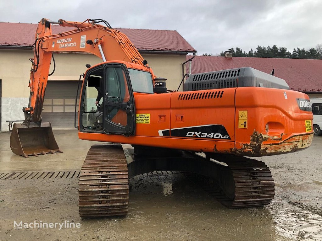 Doosan DX340 LC bager guseničar