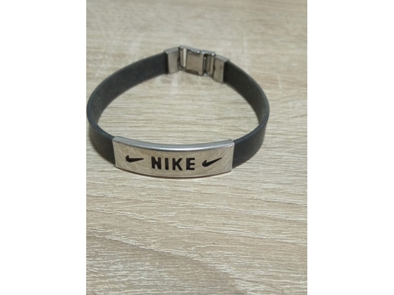 NIKE-rastegljuva kupite 5-platite 4