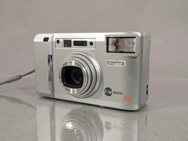 Konica Z-up 100W