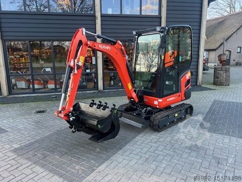 Mini bageri
Kubota KX019-4