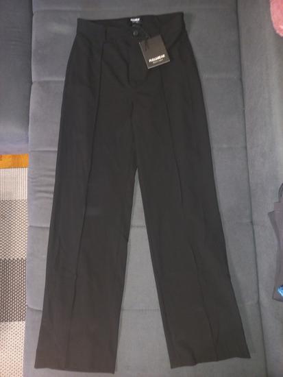 NOVO Pull&Bear pantalone