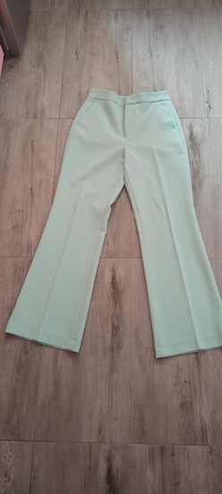 Zara pantalone