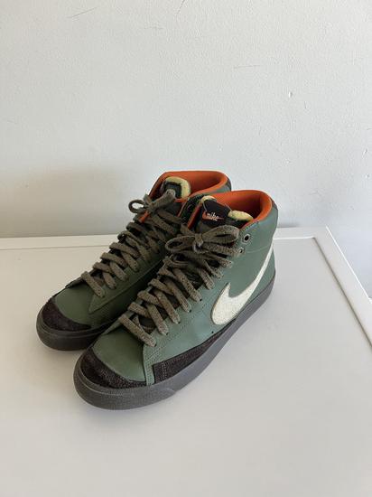 Nike Blazer Mid 77