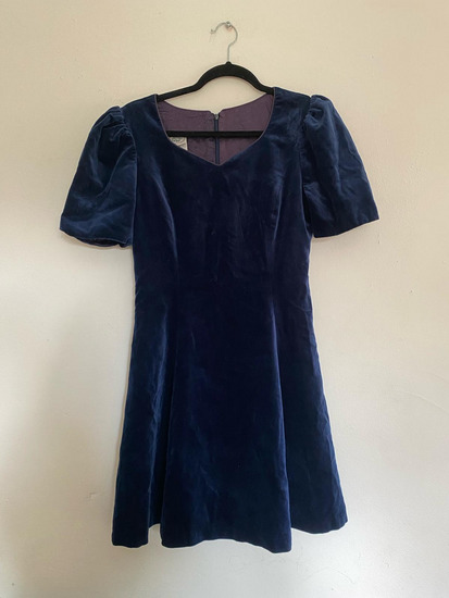 vintage laura ashley plišana haljina