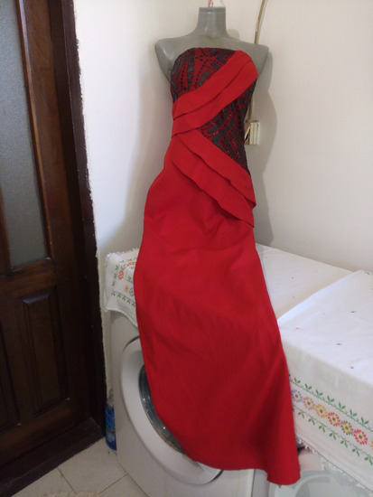 Nova Fervente duga crveno crna top haljina S