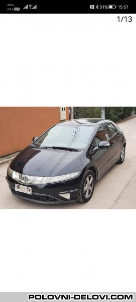 Honda Civic Svemirac Kompletan Auto U Delovima