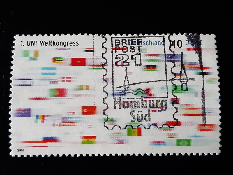 BUNDES D, 2001