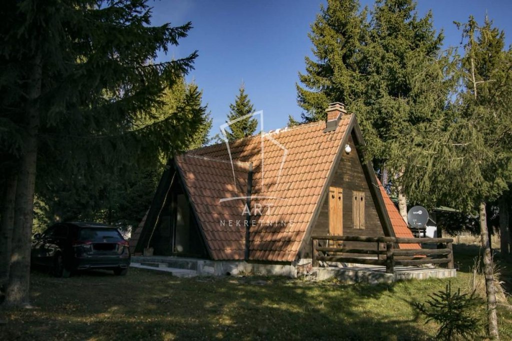 Kopaonik, planinska kuća, mereno 90m2 ID#7304