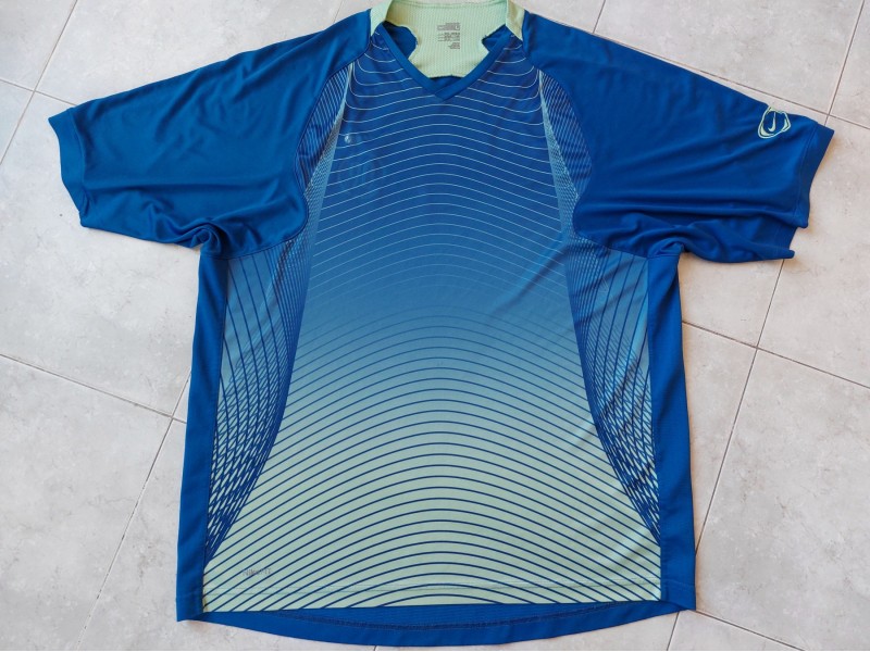 Nike sportska majica XL/XXL