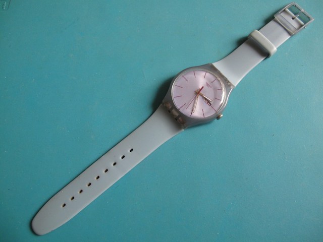 Swatch Rebel - veliki sat prečnika 41mm