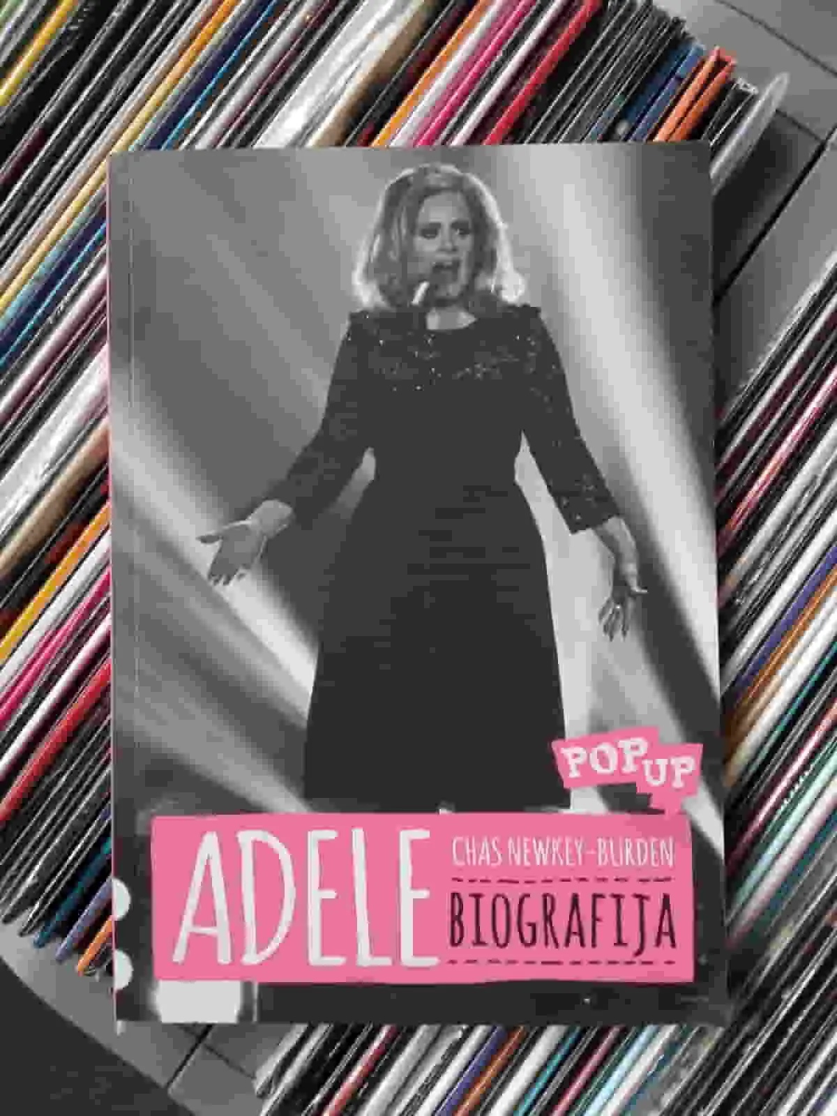 ADELE - KNJIGA - BIOGRAFIJA POP UP