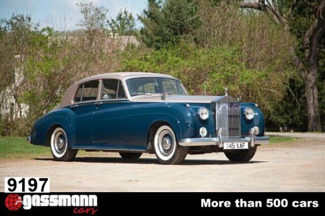 Rolls-Royce Silver Cloud II Saloon LWB, RHD sedan