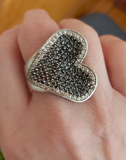 Italijanski srebrni prsten masivan 6500 16.88 gr