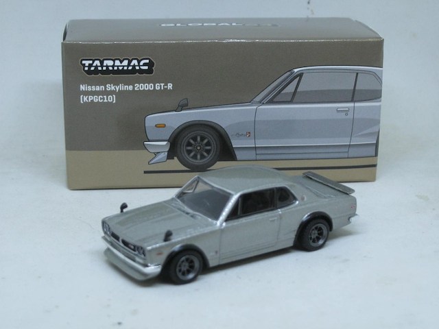 1:64 tarmac nissan skyline 2000 GT-R