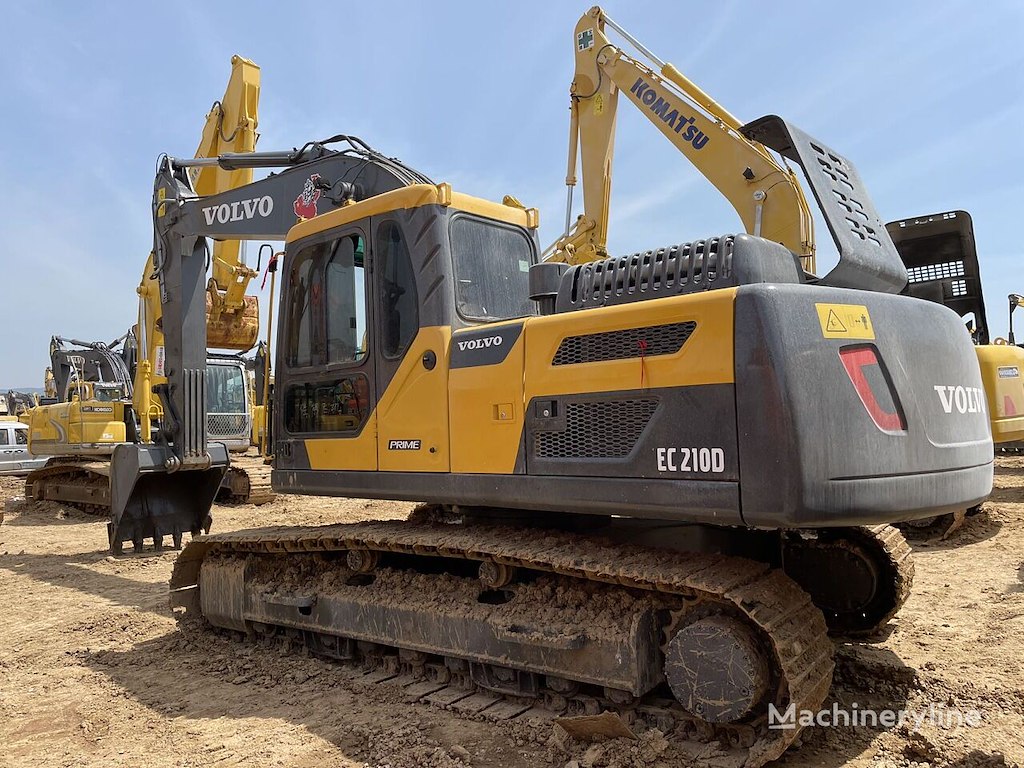 Volvo EC210D bager guseničar