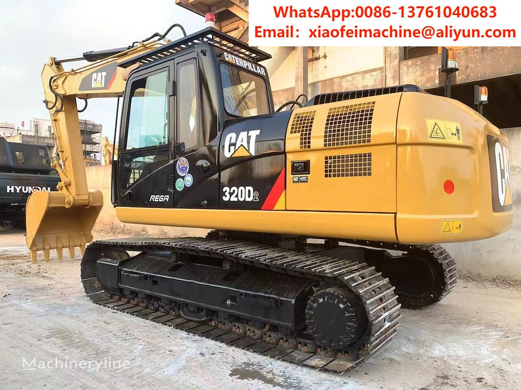 Caterpillar CAT 320D2 bager guseničar