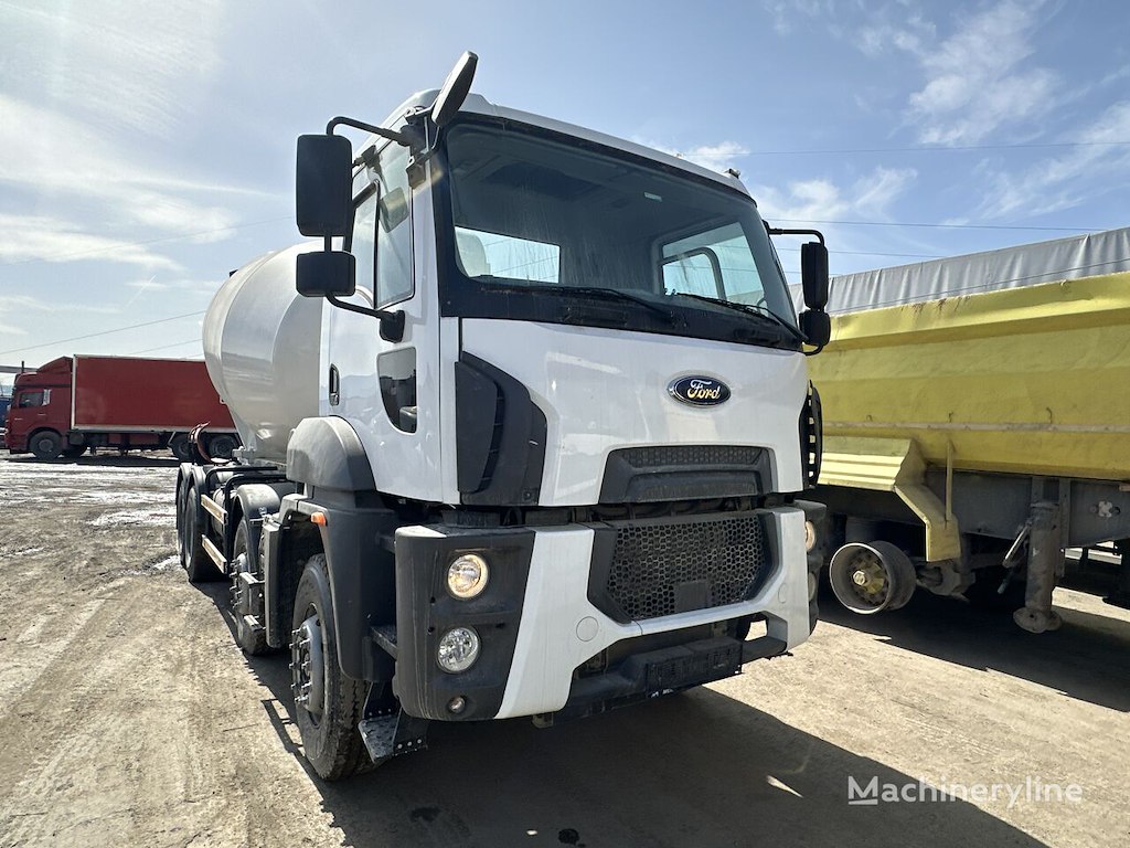 IMER Group na šasiji Ford Cargo 4142 kamion s mešalicom za beton