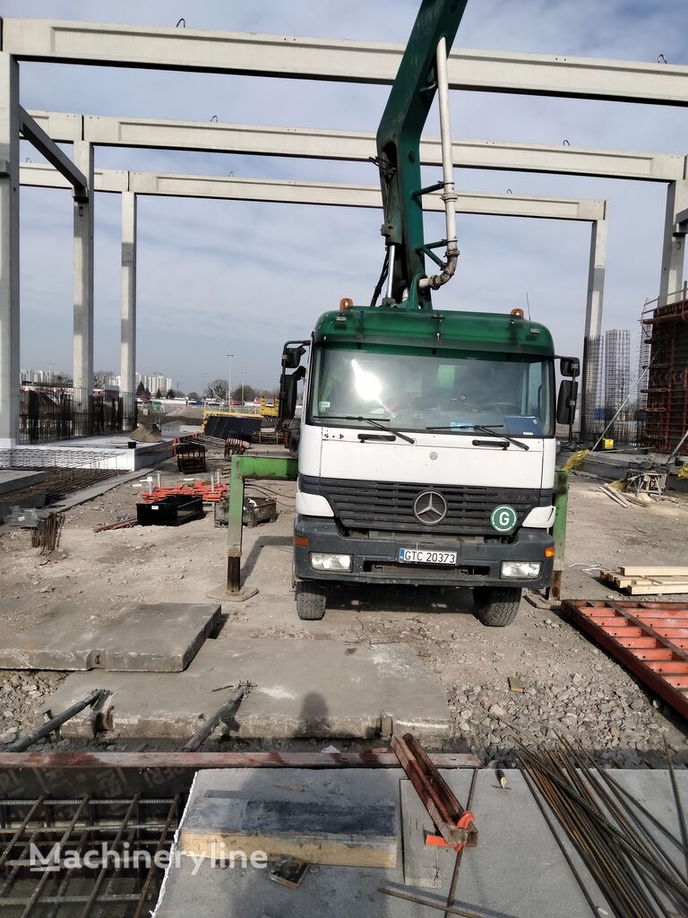 Schwing FBP 500 RK na šasiji Mercedes-Benz Actros pumpa za beton