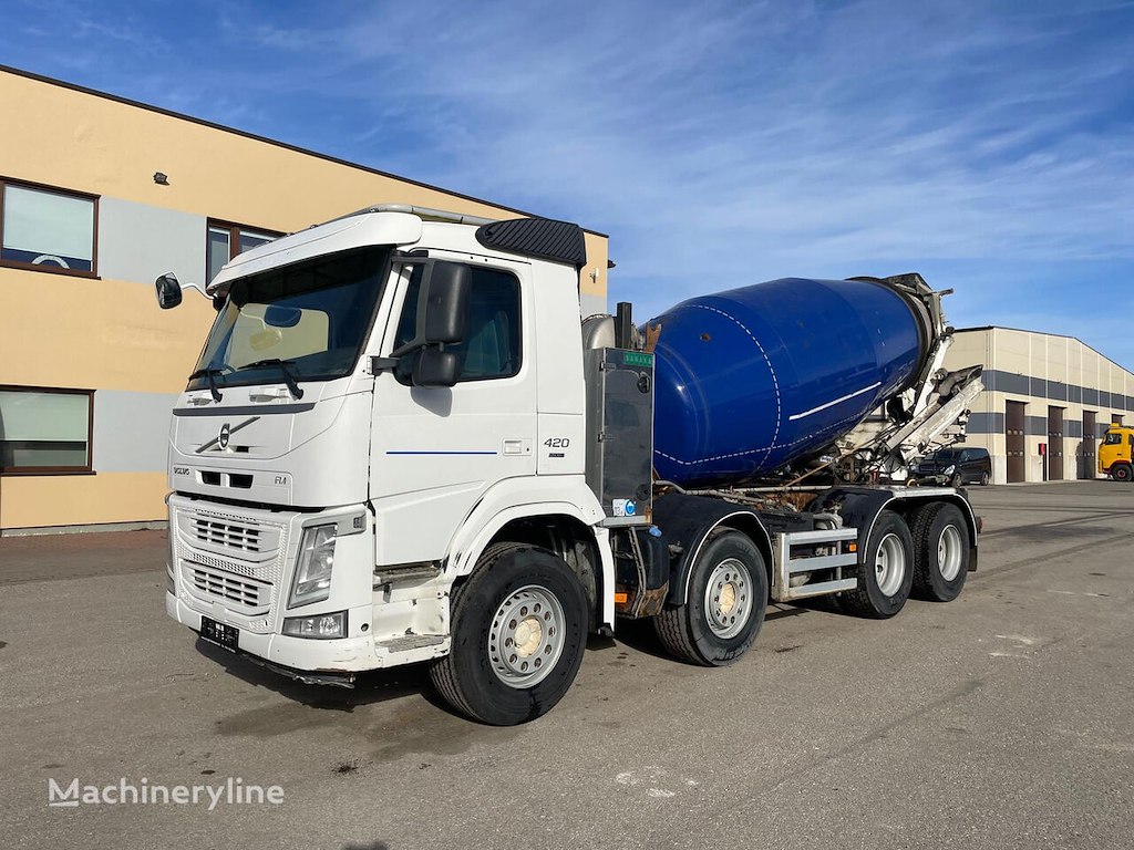 Volvo FM 420 EURO 6 8x4/4 + VEB kamion s mešalicom za beton