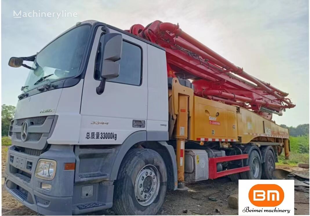 Sany 49M Concrete Pump Truck na šasiji Mercedes-Benz Arocs 3344 pumpa za beton