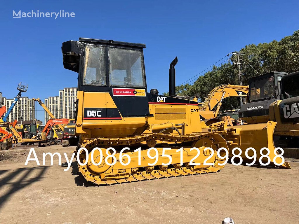 Caterpillar CATD5C buldožer