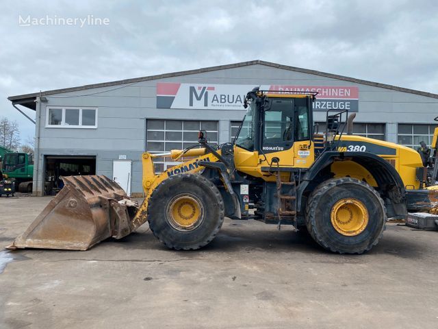 Komatsu WA380-7 prednji utovarivač