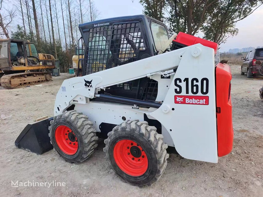 Bobcat S160 prednji utovarivač