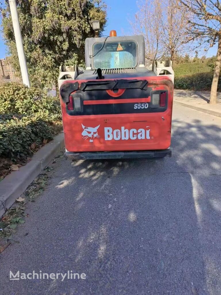 Bobcat S550 mini utovarivač