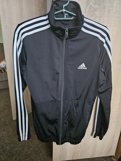 Adidas duks