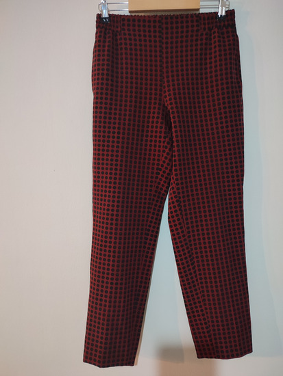 ZARA ELASTIČNE TUFNASTE PANTALONE XS/S