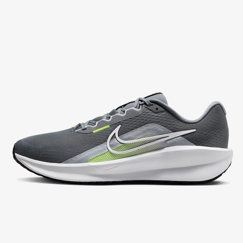 Nike Downshifter 13