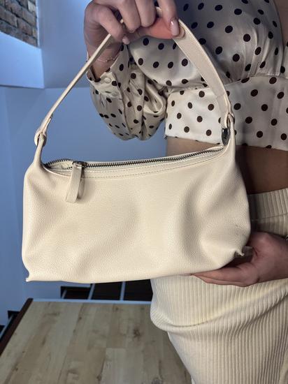 Bershka krem torbica