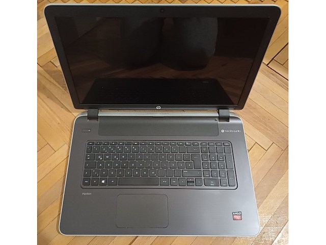 Laptop HP 17-F , SSD , 8GB ram , AMD A10 , graficka