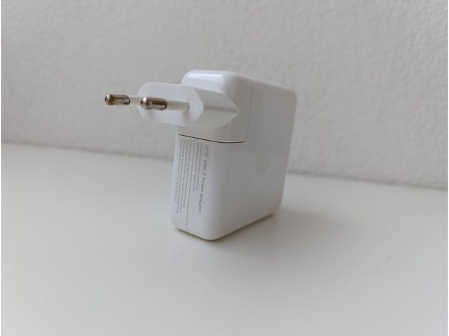 Apple 61W - USB C original adapter