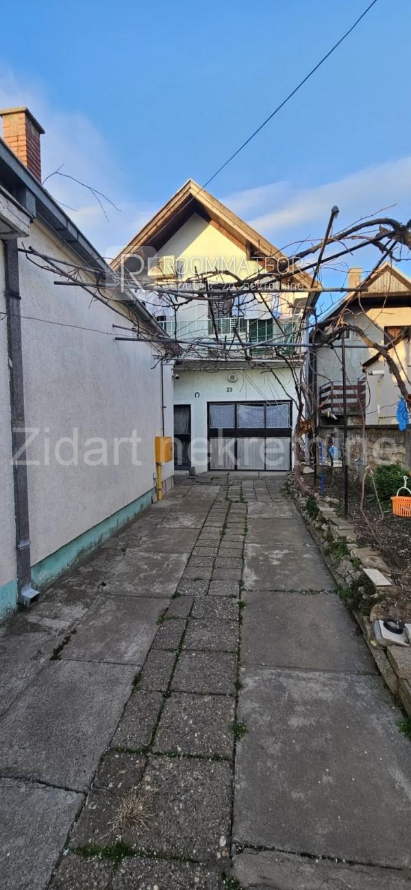 Save Grkinića, Kuća na prodaju, 183m2, 147.000€