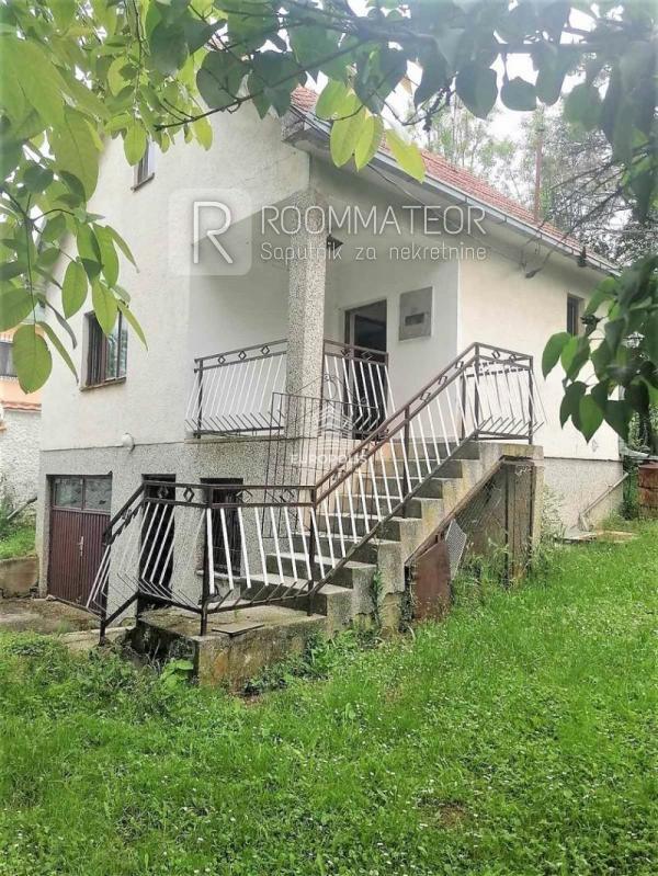 Čedomira Rankovića, Kuća na prodaju, 70m2, 35.000€