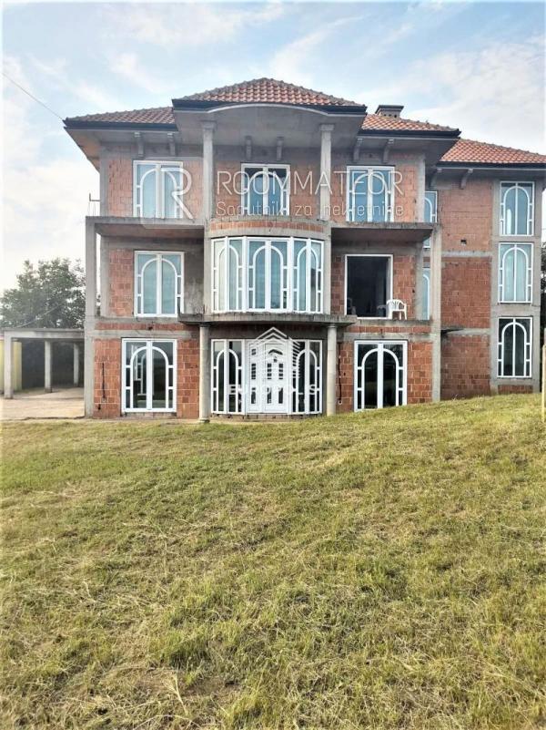 Brankova, Kuća na prodaju, 700m2, 370.000€