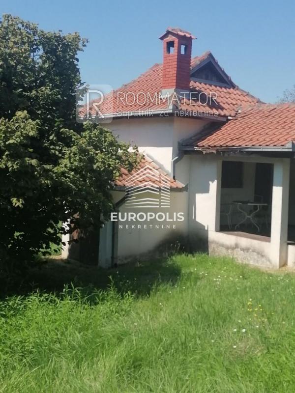 Porodice Nešić, Kuća na prodaju, 40m2, 58.000€