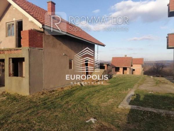 Kosmajska, Kuća na prodaju, 200m2, 25.000€