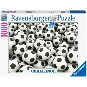 Ravensburger Ravensburger puzzle 1000 delova - Futbal (RA17363)