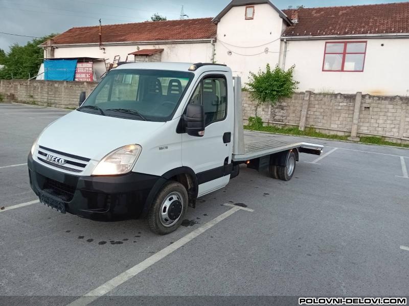 Iveco Daily Kompletan Auto U Delovima