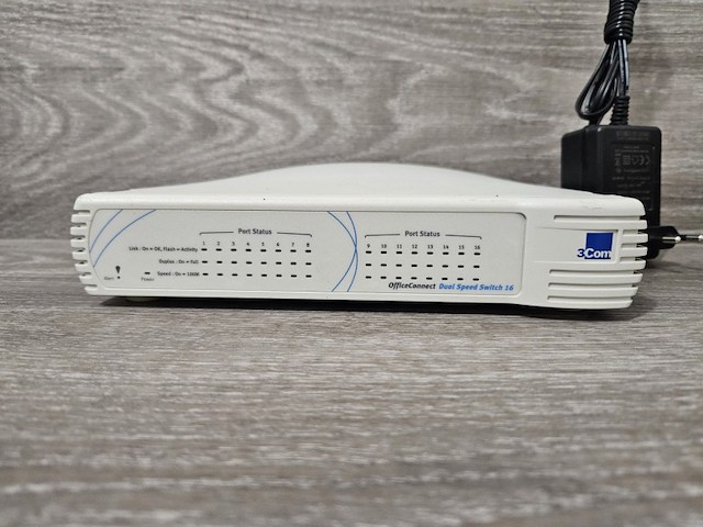 3Com 3C16735B OfficeConnect 16 Port Dual Speed Hub