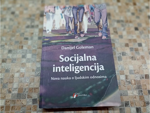 Danijel Goleman - Socijalna inteligencija